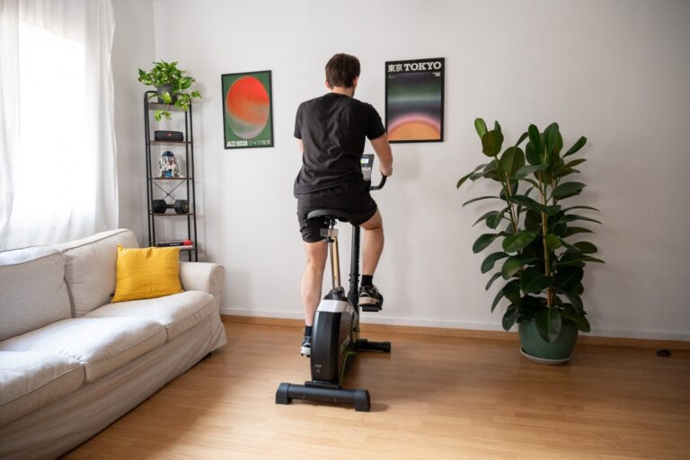 Vélo d'appartement Moovyoo Ultra Green B 2.0 : Test et Avis - Fitness ...